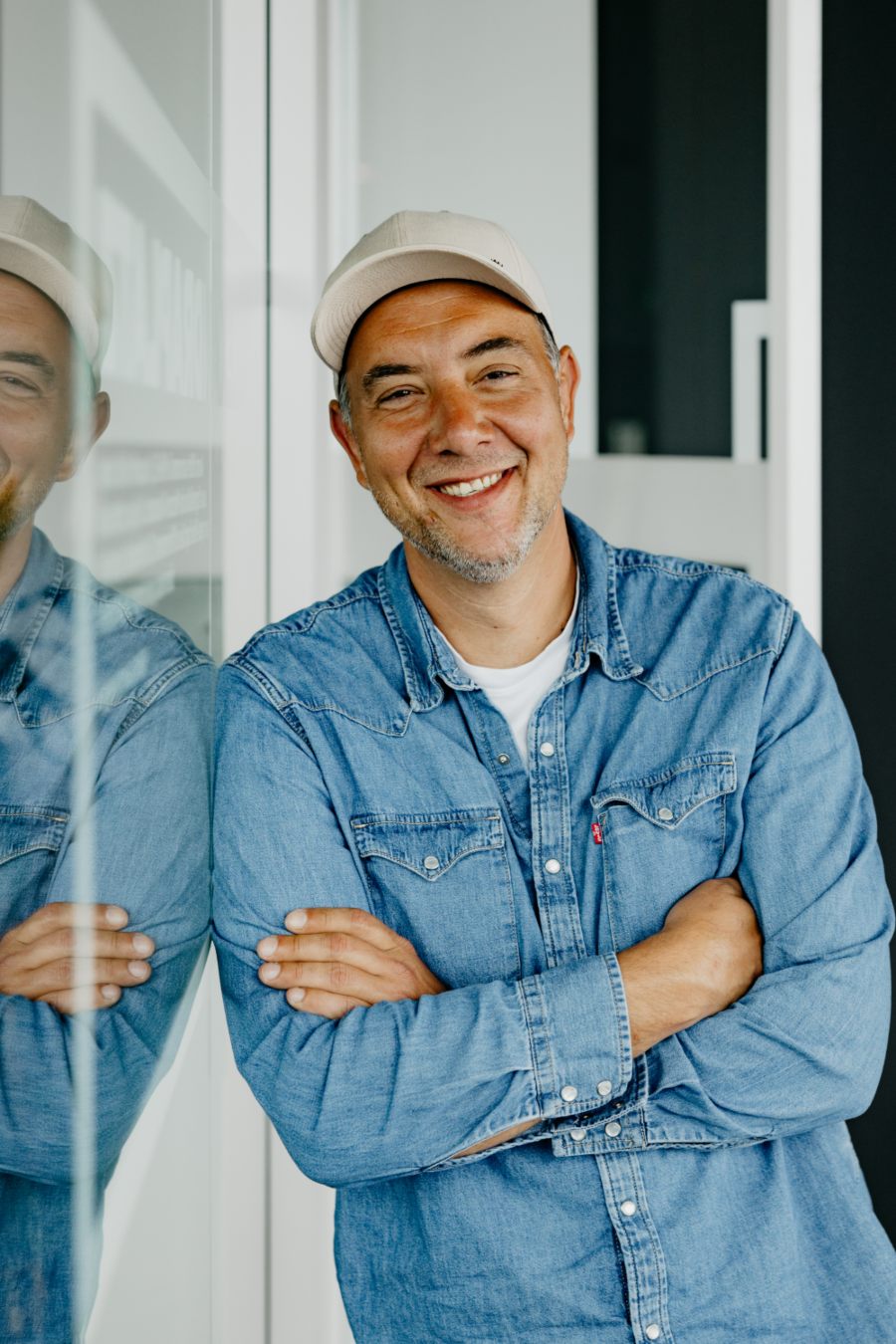 Johan Vakidis devient chef de la création chez Publicis Montréal ...